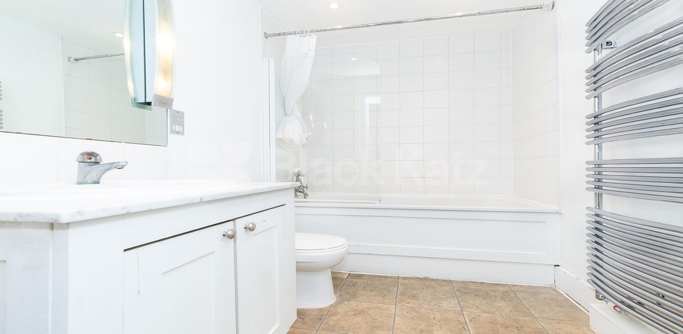 Stunningly attractive 5 Bedroom, Furnished Flat in Bedford Place WC1B